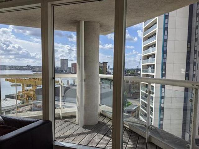 2 Bedroom Apartment For Rent In Blackwall