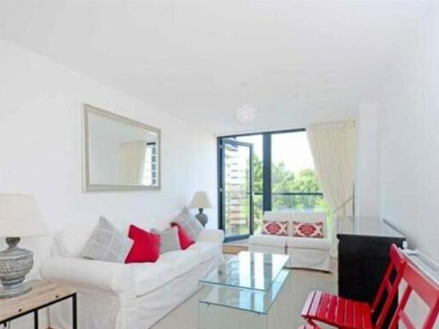 2 Bedroom Apartment For Rent In Bloemfontein Road, Shepherds Bush