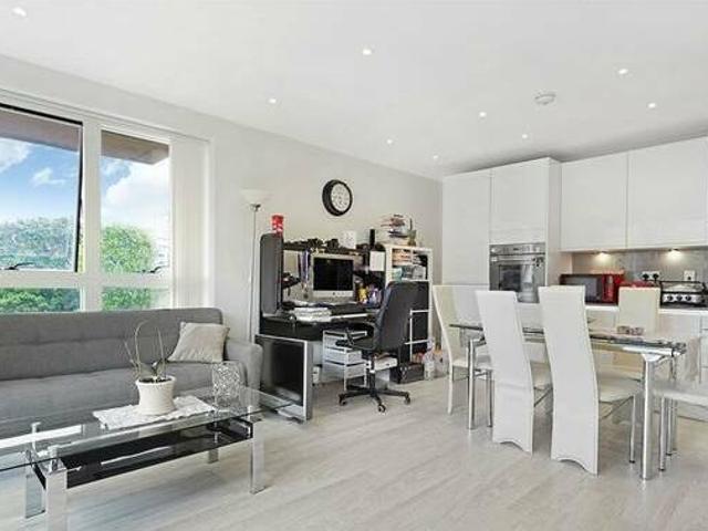 2 bedroom apartment for rent in Bodiam Court 4 Riverside Drive Royal Waterside NW10