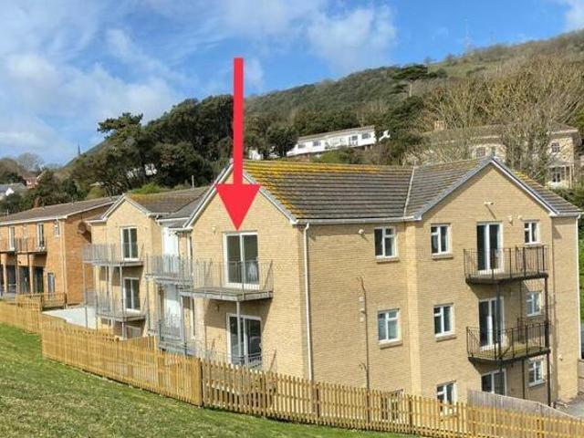 2 Bedroom Apartment For Rent In Bonchurch