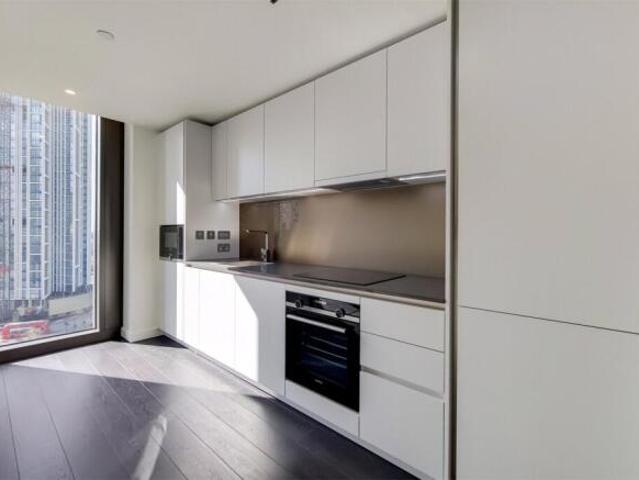 2 bedroom apartment for rent in Bondway, London, SW8