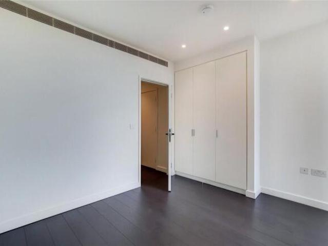 2 bedroom apartment for rent in Bondway, London, SW8