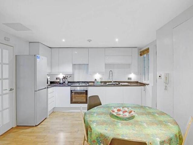 2 bedroom apartment for rent in Boswell Street WC1N