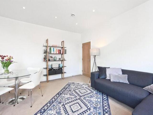 2 bedroom apartment for rent in Boundary Street, Shoreditch, London, E2
