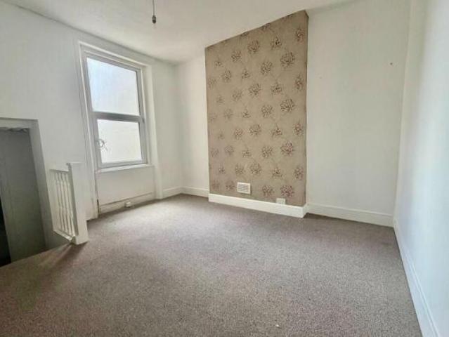 2 bedroom apartment for rent in Bourne Street, BN21
