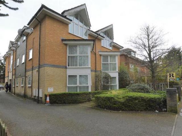 2 Bedroom Apartment For Rent In Bournemouth, Dorset