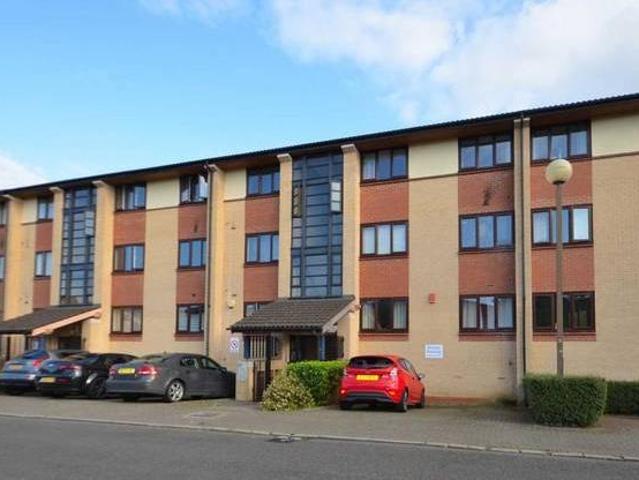 2 bedroom apartment for rent in Boycott Avenue Oldbrook MK6