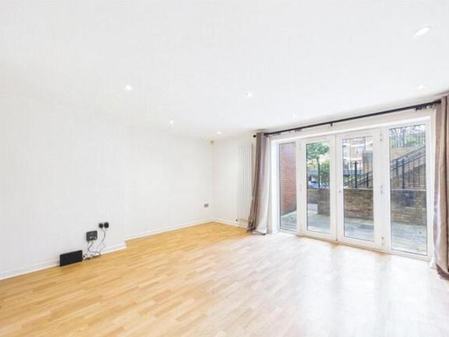 2 bedroom apartment for rent in Branagh Court, Reading, Berkshire, RG30