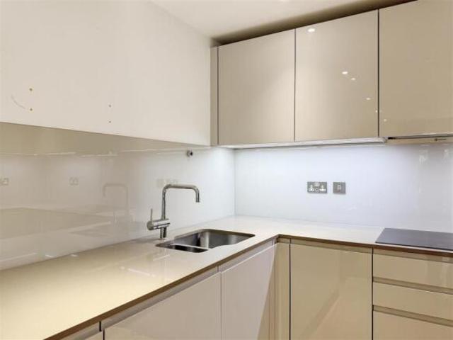 2 bedroom apartment for rent in Brent House, Wandsworth Road, SW8