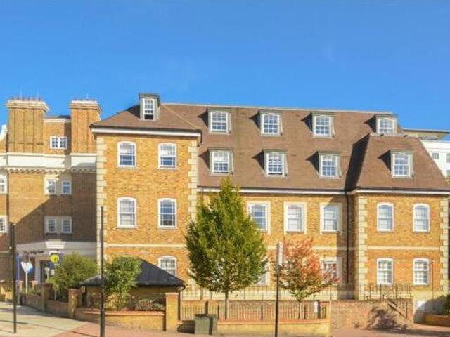 2 Bedroom Apartment For Rent In Brentford, Middlesex