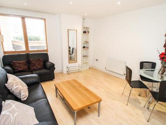 2 Bedroom Apartment For Rent In Brewery Wharf, Leeds