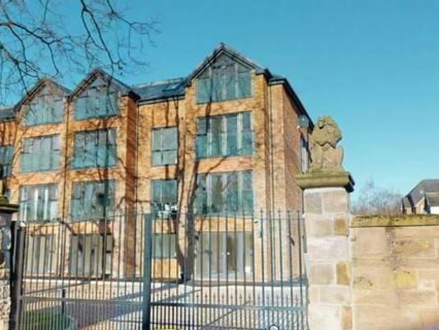 2 bedroom apartment for rent in Briarwood Gardens 3 Carnatic Road Liverpool L18 8EQ L18