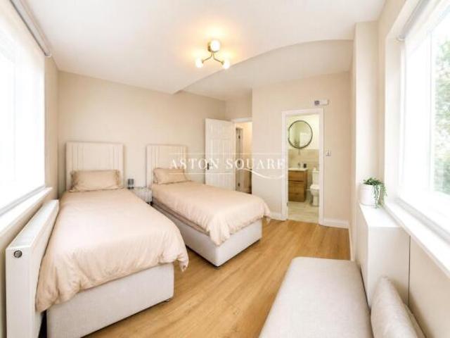 2 bedroom apartment for rent in Bridge Lane, London, NW11