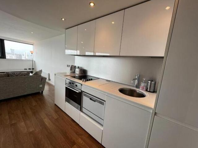 2 bedroom apartment for rent in Bridgewater Place, Leeds, LS11