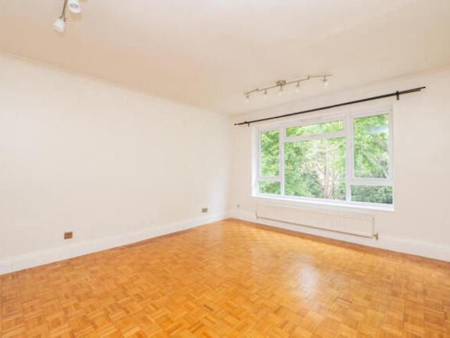 2 bedroom apartment for rent in Brighton Road, Sutton, SM2