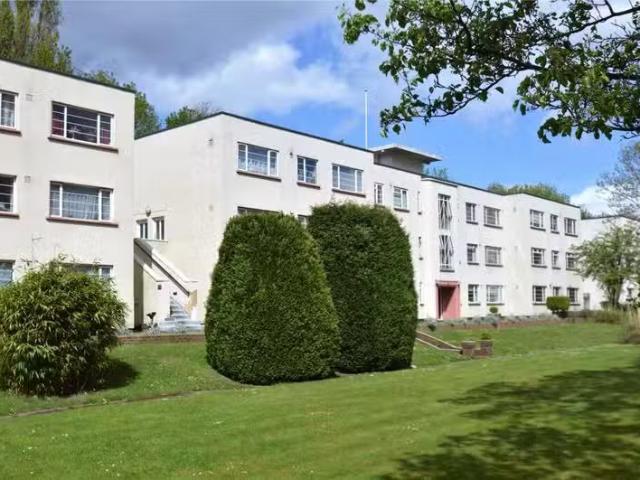 2 bedroom apartment for rent in Brighton Road, Purley, CR8