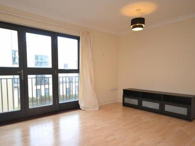 2 Bedroom Apartment For Rent In Bristol