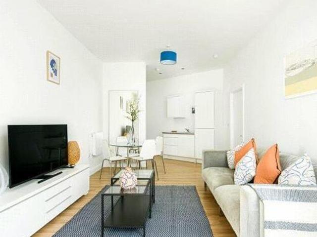2 Bedroom Apartment For Rent In Bristol