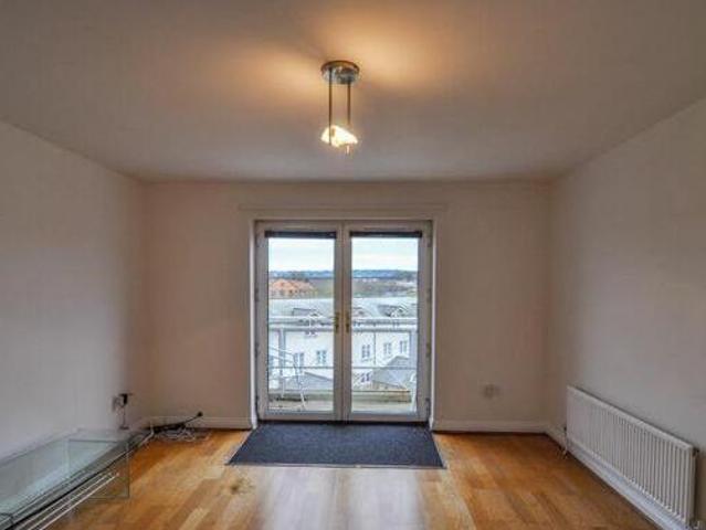 2 Bedroom Apartment For Rent In Bristol