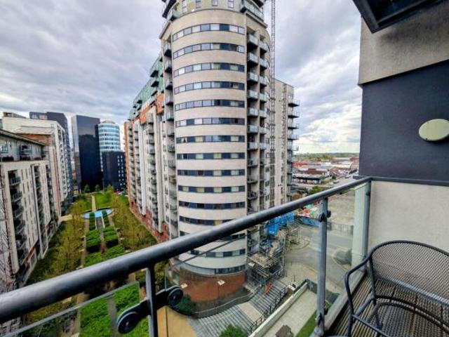 2 bedroom apartment for rent in Britton House, Green Quarter M4