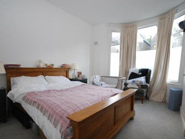 2 Bedroom Apartment For Rent In Brixton