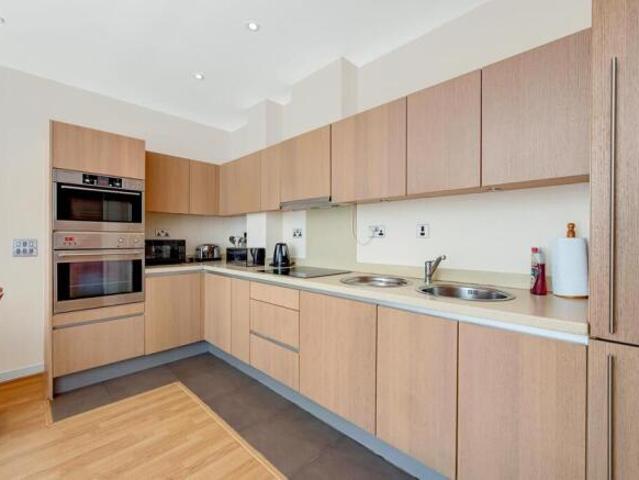 2 bedroom apartment for rent in Bromyard Avenue, London, W3