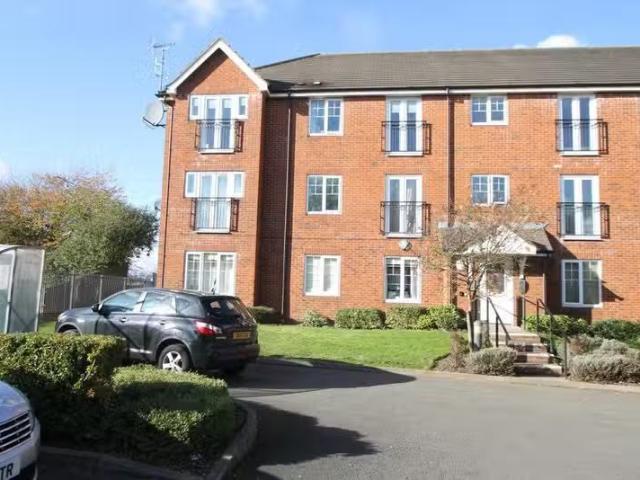 2 bedroom apartment for rent in Bromford Road, Oldbury, West M.