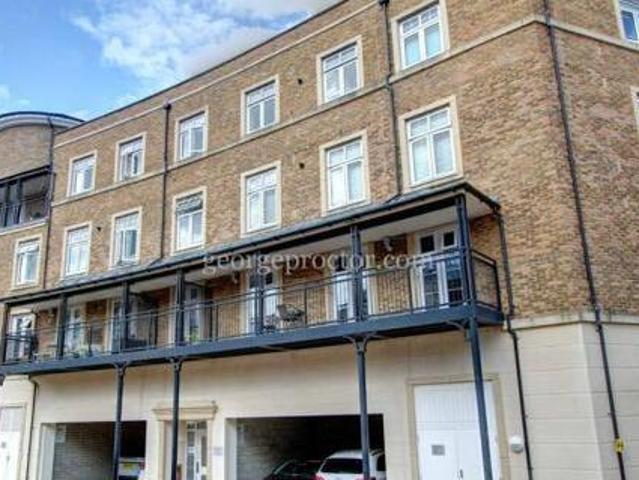 2 Bedroom Apartment For Rent In Bromley