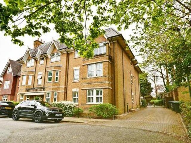 2 Bedroom Apartment For Rent In Bromley, Kent