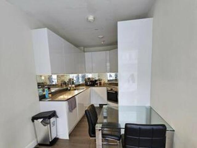 2 Bedroom Apartment For Rent In Bromley, Kent