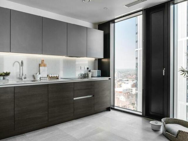 2 bedroom apartment for rent in Broad Street, Birmingham, B15