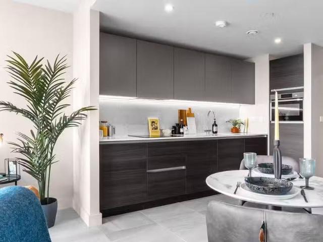 2 bedroom apartment for rent in Broad Street, Birmingham, B15
