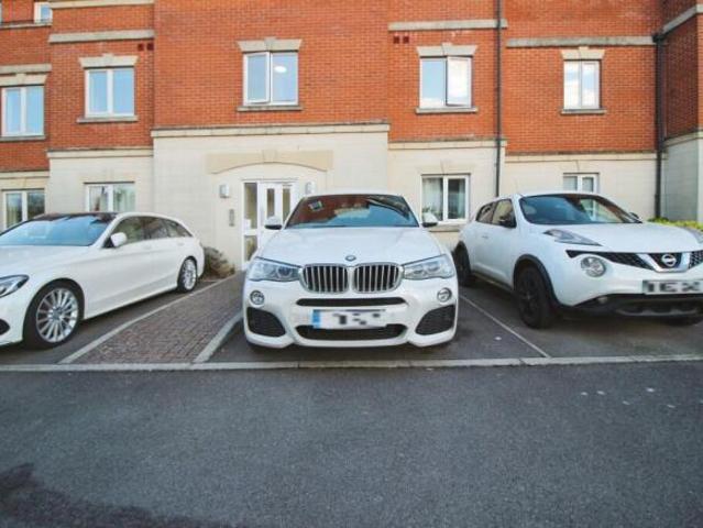 2 bedroom apartment for rent in Brock End, Southwich House Brock End, SN1