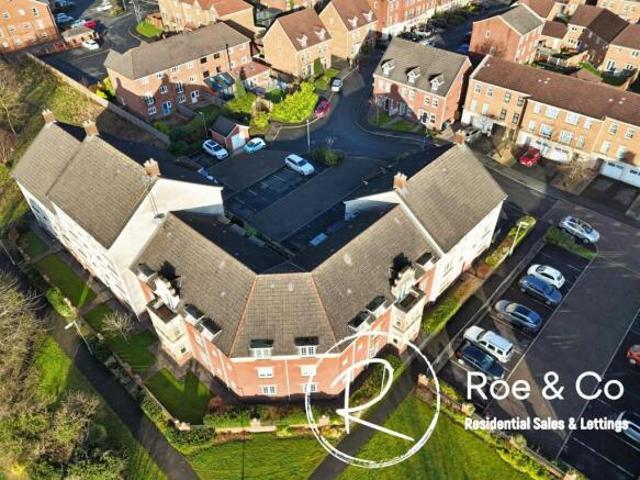 2 bedroom apartment for rent in Browsholme Court, Westhoughton, BL5
