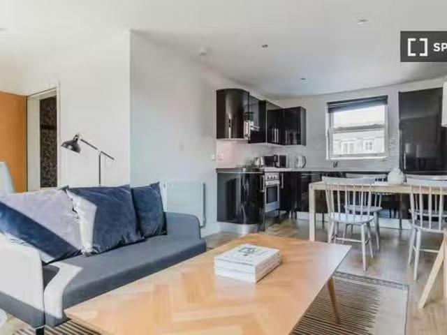 2 bedroom apartment for rent in Bryanston, London