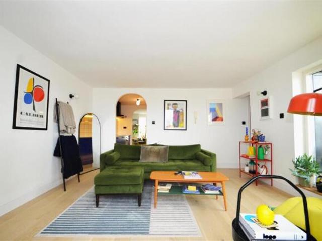 2 bedroom apartment for rent in Cumberland Road, Bristol, BS1