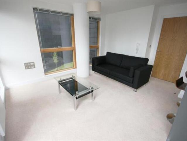 2 bedroom apartment for rent in Cypress Place, Manchester M4