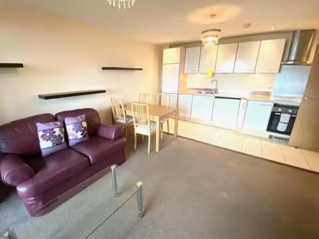 2 bedroom apartment for rent in Caldey Island House, Prospect.