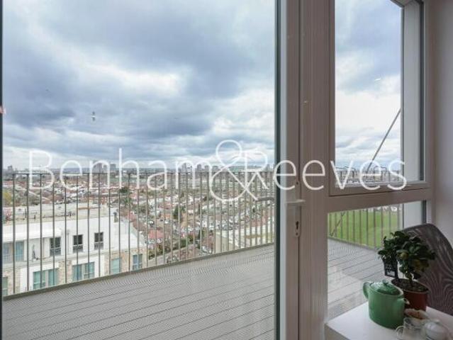 2 bedroom apartment for rent in Caldon Boulevard, Wembley, HA0
