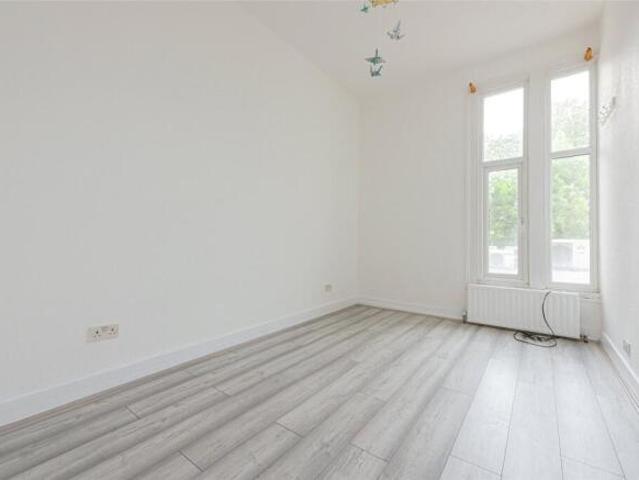 2 bedroom apartment for rent in Caledonian Road, Islington, London, N1