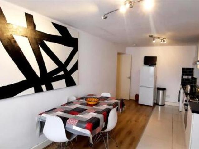 2 bedroom apartment for rent in Cambridge Road, London, NW6