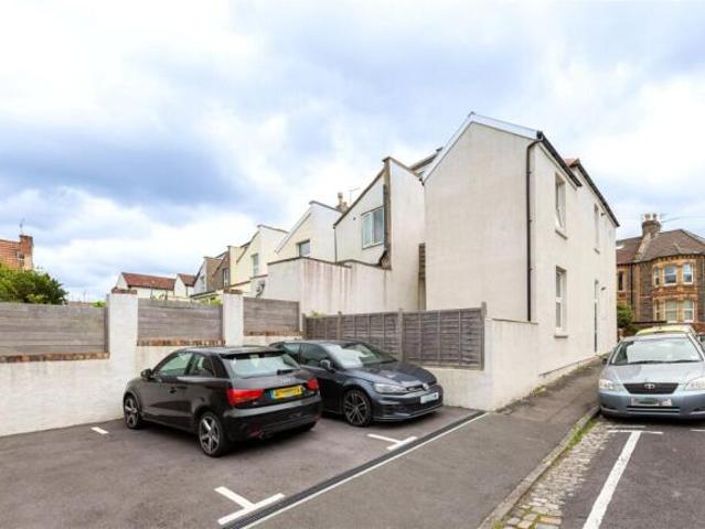 2 bedroom apartment for rent in Camden Road, Southville, Bristol, BS3