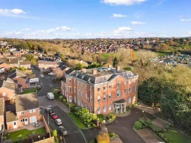 2 bedroom apartment for rent in Cameo Drive, Cameo Drive, Stou.