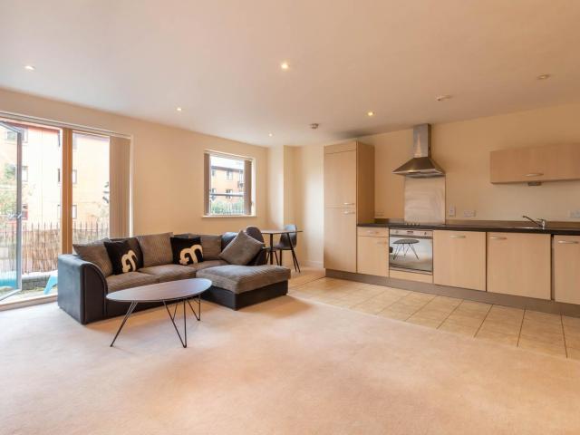 2 bedroom apartment for rent in Canal Wharf, Waterfront Walk, B1 1SY