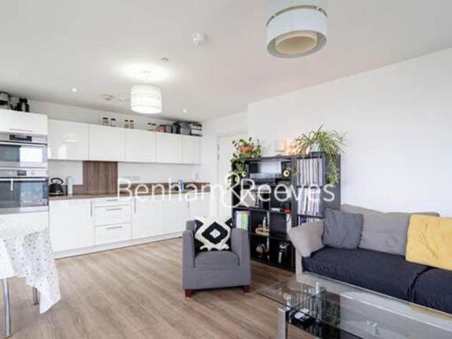 2 Bedroom Apartment For Rent In Canary Wharf