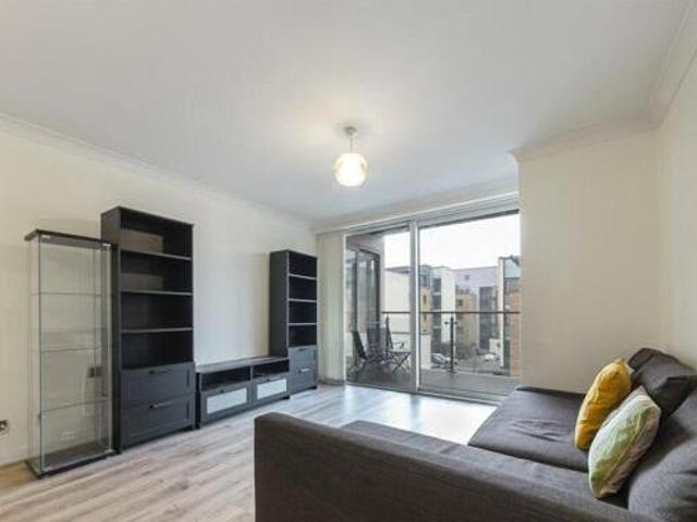 2 Bedroom Apartment For Rent In Canary Wharf, London