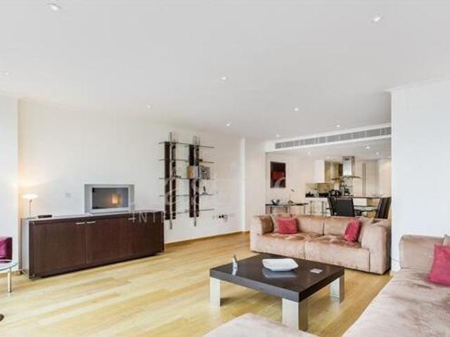 2 Bedroom Apartment For Rent In Canary Wharf, London