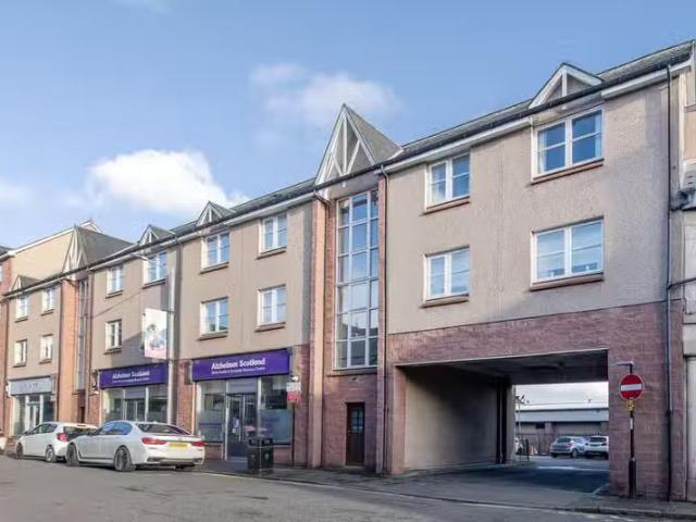 2 bedroom apartment for rent in Candleriggs Ct, Alloa, FK10
