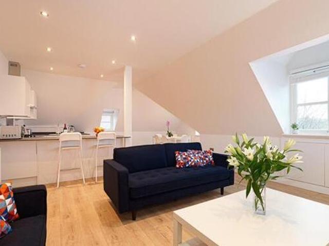 2 Bedroom Apartment For Rent In Canterbury, Kent