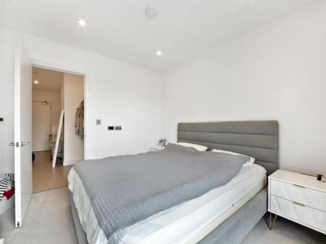 2 bedroom apartment for rent in Cassia Building, Shoreditch Exchange, Hoxton, E2